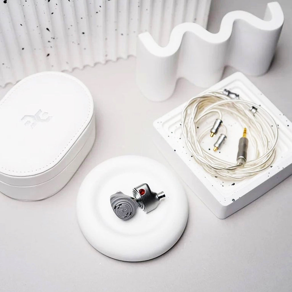 Elysian Acoustic Labs PILGRIM Hybrid Driver In Ear Monitor | Concept Kart