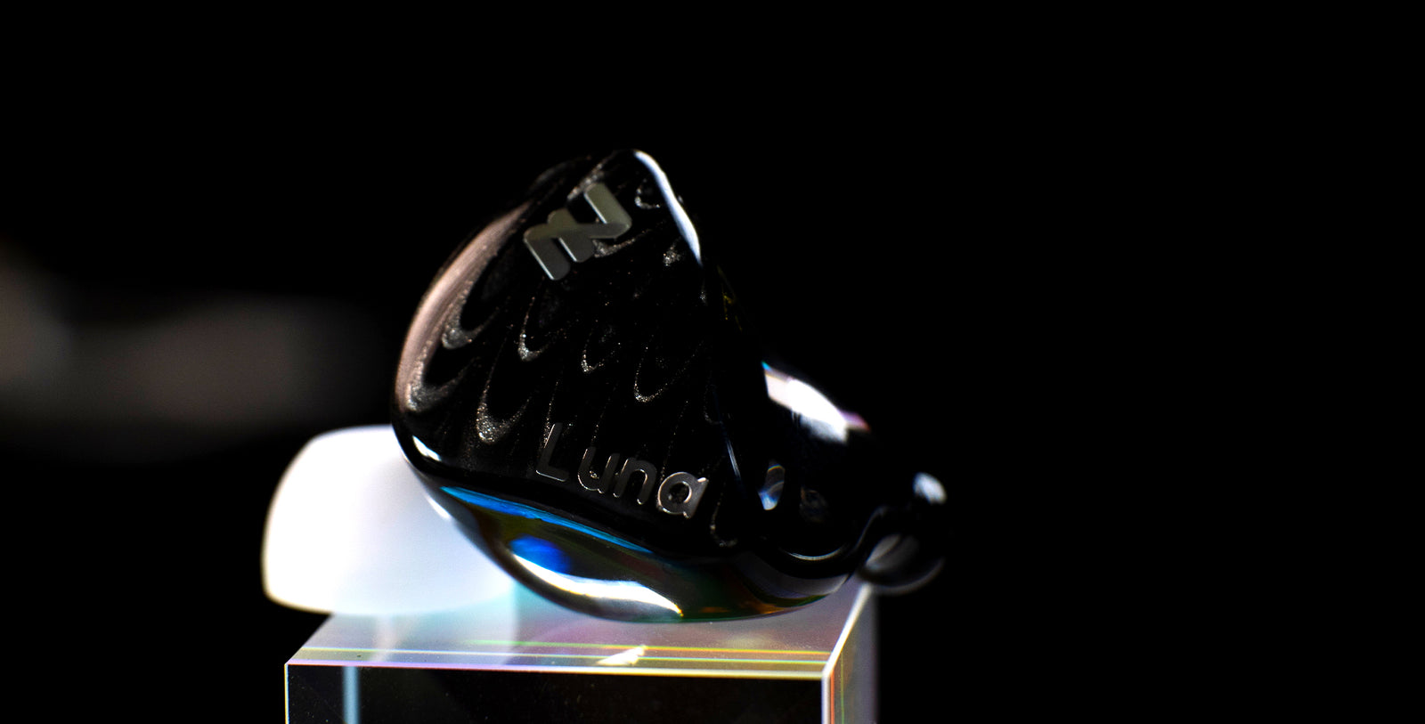 INTUAURA Plume IEM | Concept Kart