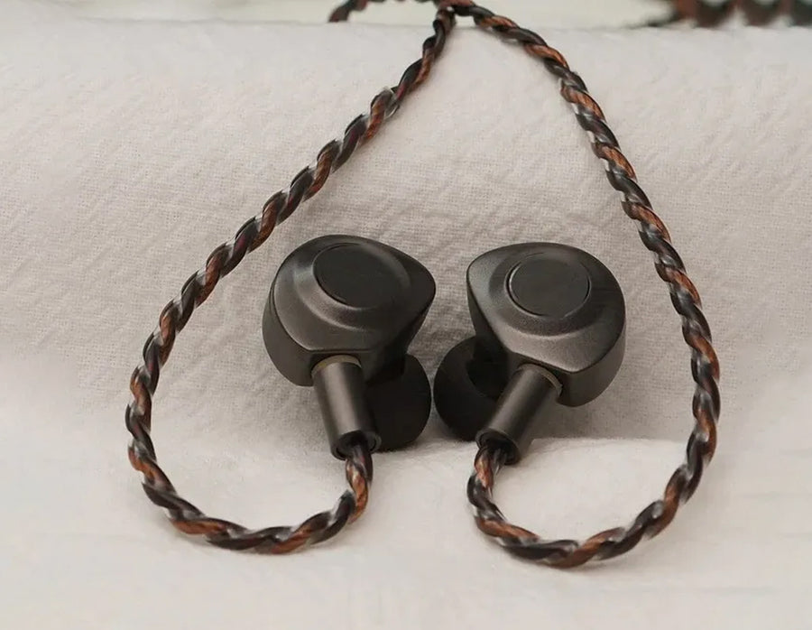 KEFINE - Delci Dynamic Driver IEM | Concept Kart