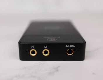 F.AUDIO FA4 Dual ES9038Q2M DAC Bluetooth Digital Audio Player | Concept ...